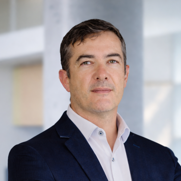 Avivo company: Our leaders and experience